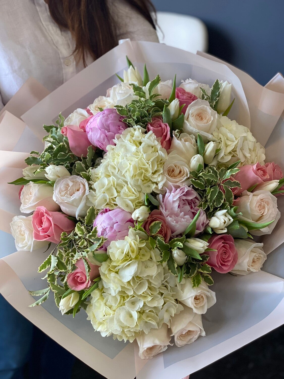 Victorian Romance – Dallas Flora Same Day Flower Delivery